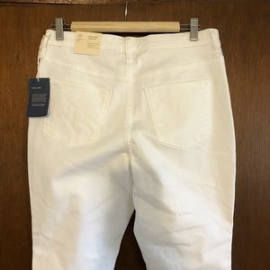 Universal Thread | Jeans | Nwt Universal Thread High Rise Jegging ...